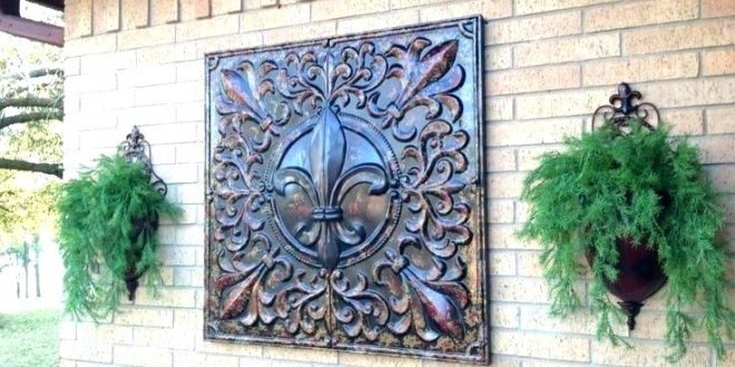 Enhance Your Outdoor Space with Oversized Metal Wall Art – redboth.com