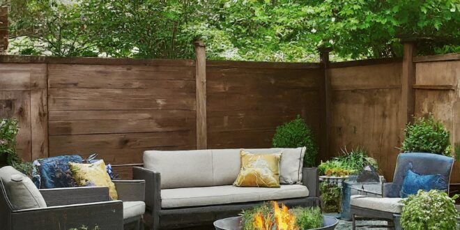 Simple Splendor: Low-Maintenance Strategies for Small Yard Bliss ...
